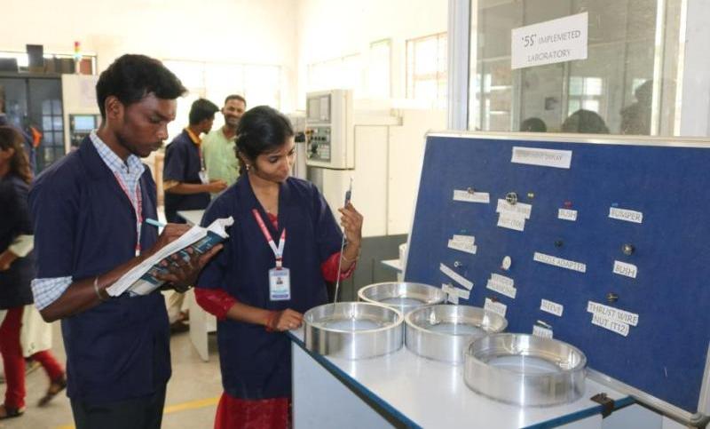 Top Engineering Colleges in Salem, Tamilnadu - Dhirajlal Gandhi College ...